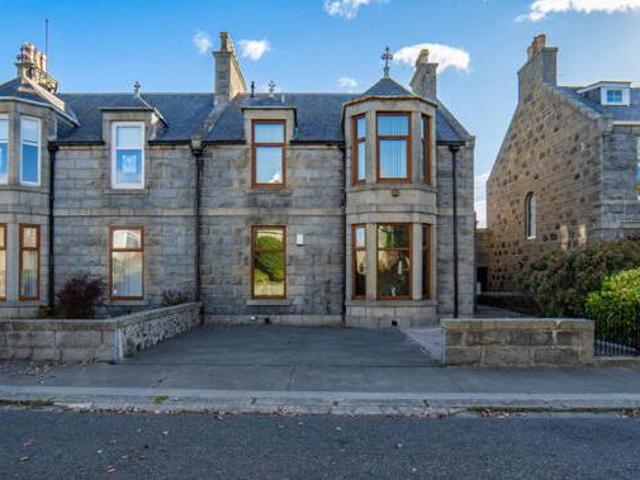 Grattan Place, Fraserburgh, 2 Bedroom Flat
