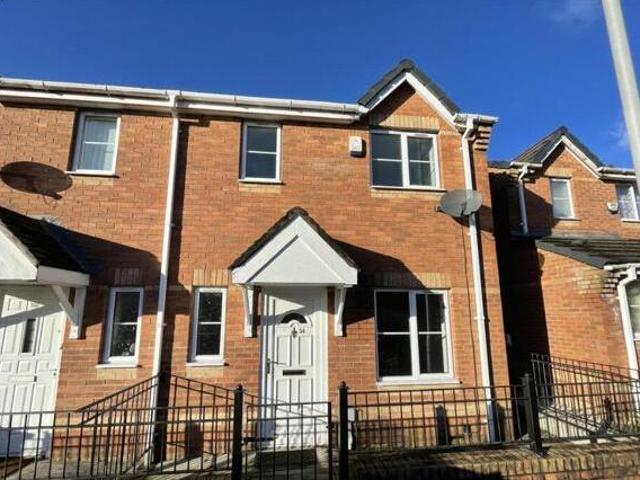 Gravenmoor Drive, Salford, 3 Bedroom Semi detached