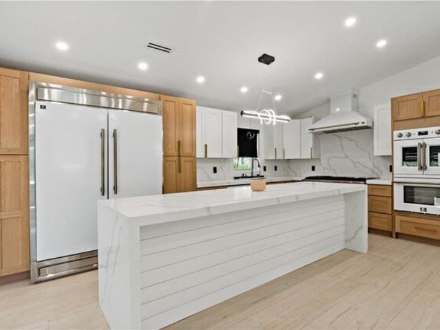 Gravelly Hill Rd, South Kingstown, Home For Sale