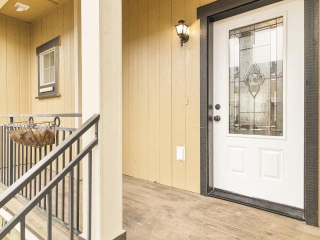 Gravelly Lake Townhomes LLC 1 Bedroom Apartment for Rent at 8911 Gravelly Lake Dr Sw, Lakewood, WA 98499 Lakeview