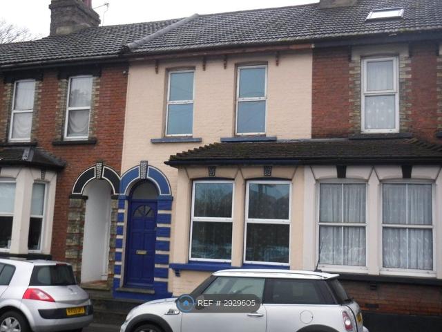 Gravesend Road, Rochester ME2, 2 bed terraced house to rent, £1,300 pcm | PrimeLocation