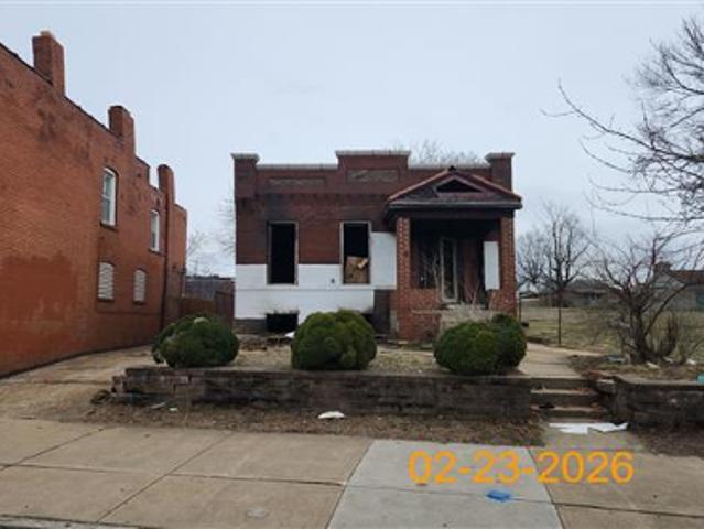 Gravois Ave