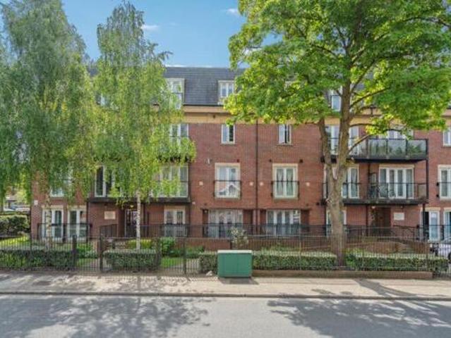Gray Court, Marsh Road, 1 Bedroom Apartment