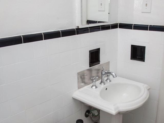 Gray Court Apartments 1 Bedroom Apartment for Rent at 450 N Broad St, Winston Salem, NC 27101 Westend
