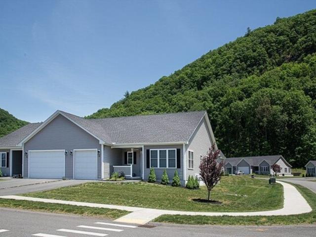 Gray Lock Ln Unit B, Deerfield, Condo For Sale