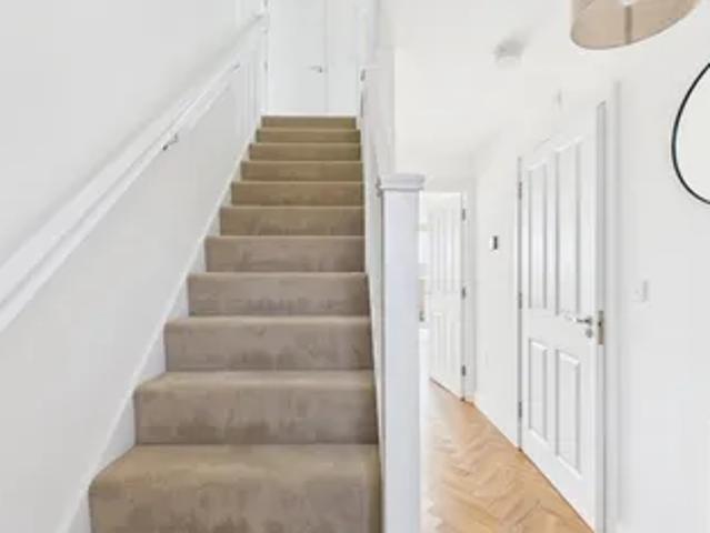 Grayling Road, Market Harborough £2,950 pcm ⓘ The monthly or weekly payment required by the landlord. Read our glossary page *Tenant Info | 4 bedrooms Material Information