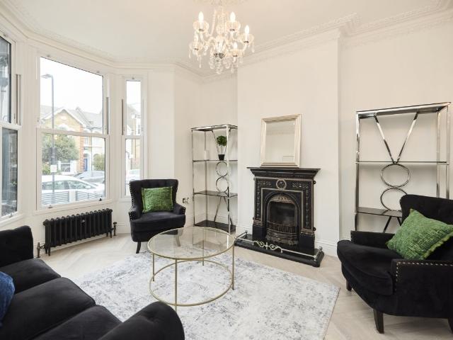Grayling Road, London N16, 5 bed terraced house to rent, £12,000 pcm | PrimeLocation