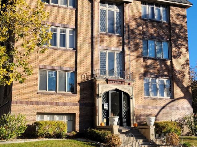 Graylynn Apartments
