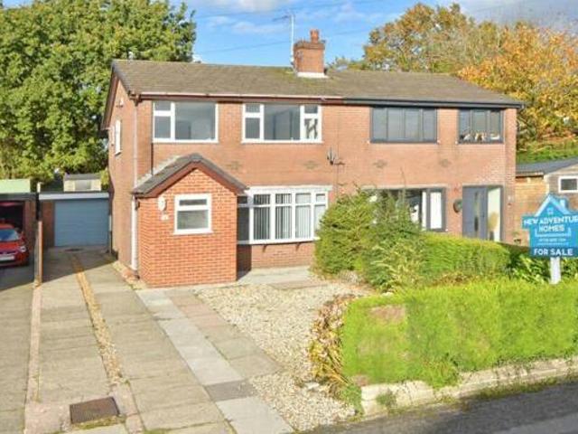 Grays Close, Scholar Green, 3 Bedroom House