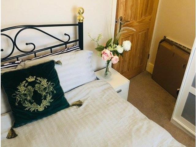 Grays, Grays RM16, Room to rent, £625 pcm | PrimeLocation