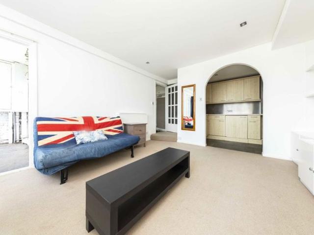 Gray's Inn Road, WC1X, London