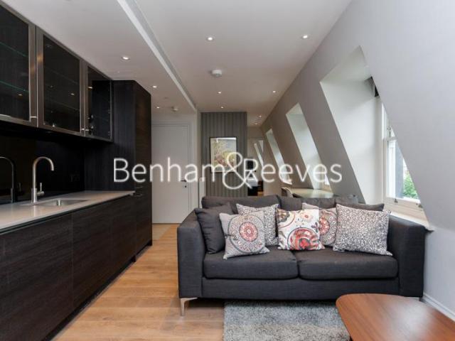 Grays Inn Road, Bloomsbury WC1X 1 bed apartment to rent £2,900 pcm £669 pw