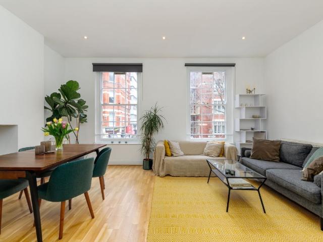 Gray's Inn Road, London WC1X, 2 bed flat to rent, £3,250 pcm | PrimeLocation