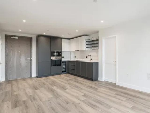 Grayston House, Astell Road, London, SE3 9FB, United Kingdom | 2 bed apartment for rent #136661478 | Rentberry