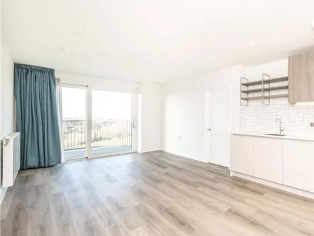 Grayston House, Astell Road, London, SE3 9FB, United Kingdom | 2 bed apartment for rent #138147681 | Rentberry