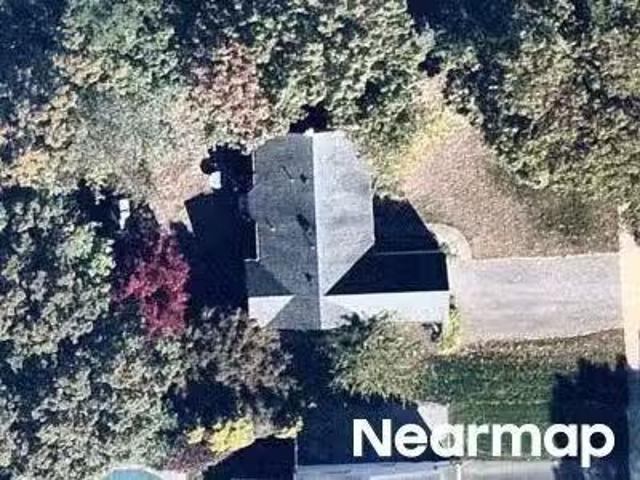 Graystone Ln