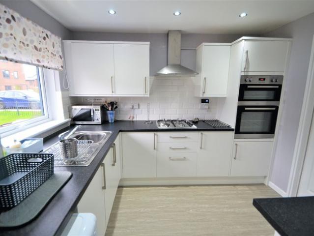 Graythorpe Walk, Salford M5, 2 bed terraced house to rent, £1,200 pcm | PrimeLocation