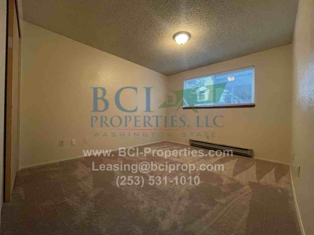 GRA 3902 2 Bedroom Apartment for Rent at 3902 Mason Loop Rd, Tacoma, WA 98409 South Tacoma