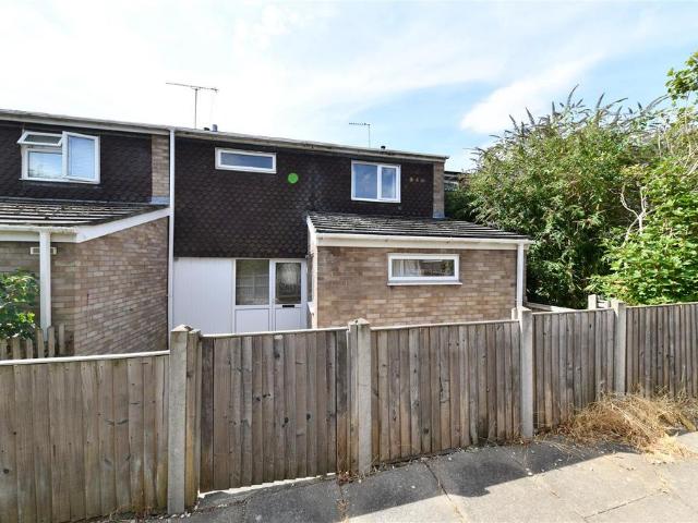Grace Way, Stevenage 4 bed terraced house to rent £3,500 pcm £808 pw
