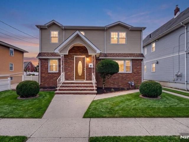 Grace Ave, Garfield, Home For Sale
