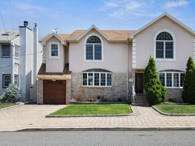 Grace Ave, Secaucus, Home For Sale