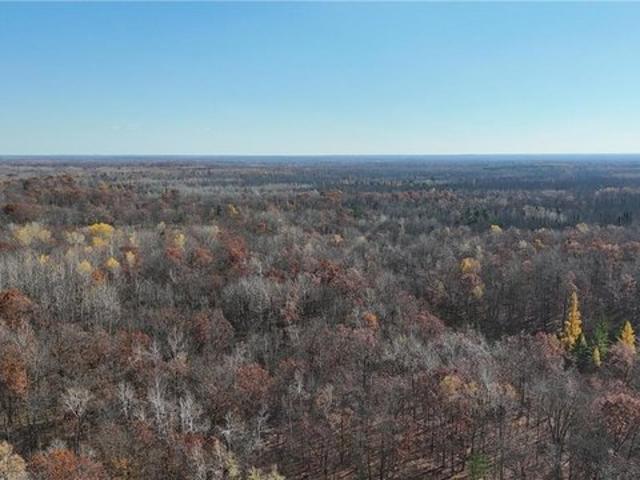 Grace Lake Rd, Sandstone, MN 55072