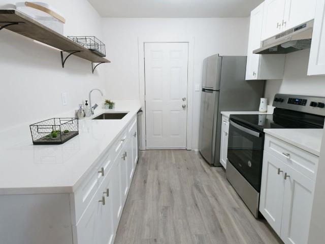 Grace Point 2 Bedroom Apartment for Rent at 3100 E Point St, East Point, GA 30344 Center Park