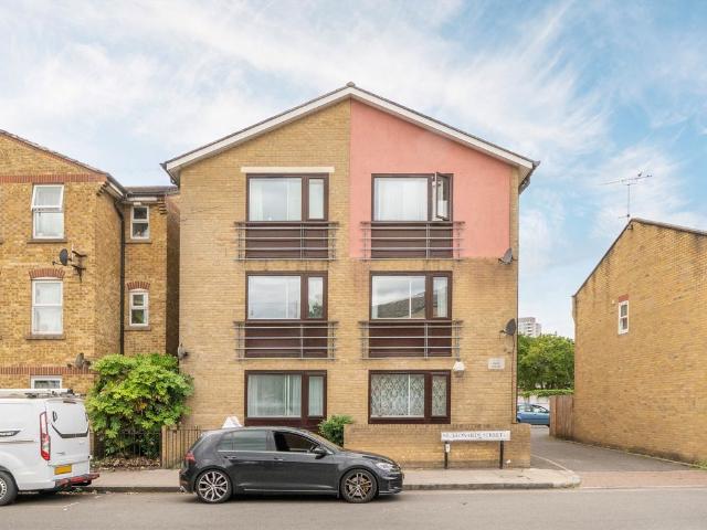 Grace Place, Bow E3, 2 bed flat to rent, £2,200 pcm | PrimeLocation