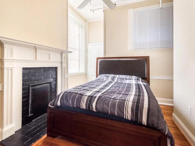 Grace St 1142 W 1 Bedroom Apartment for Rent at 1142 W Grace St, Richmond, VA 23220 The Fan