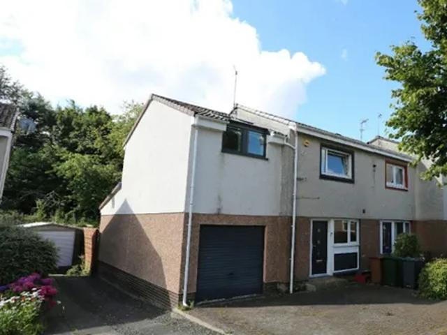 Gracemount High School, Gracemount House Drive, City of Edinburgh, EH16 6TZ, United Kingdom | 3 bed townhouse for rent #165951927 | Rentberry