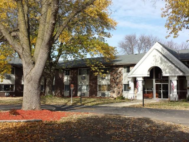 Graceland Gardens Apartment Homes 1 Bedroom Apartment for Rent at 5000 Graceland Blvd, Mount Pleasant, WI 53406