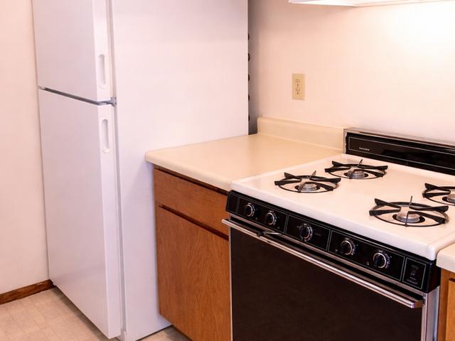 Graceland Gardens Apartment Homes 2 Bedroom Apartment for Rent at 5000 Graceland Blvd, Mount Pleasant, WI 53406