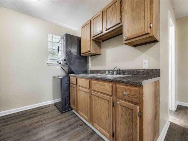 Graceland Flats – Modern Living in the Heart of Whitehaven 1 Bedroom Apartment for Rent at 3990 Barton Dr, Memphis, TN 38116