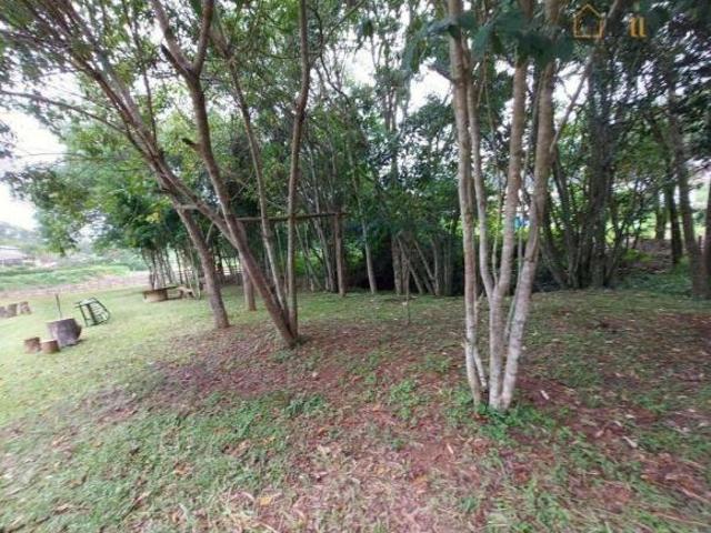 Graciosa chácara em Pedra Bela 3.000 m² rico em água confira!