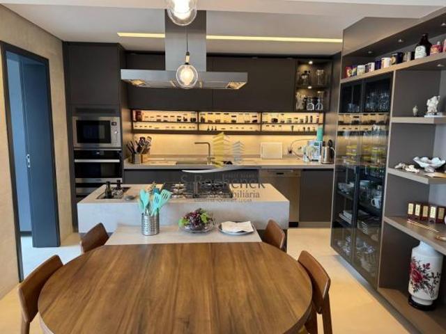 Gracioso apartamento venda Arte Arquitetura Vila Mariana 84m²