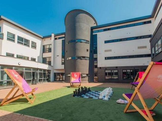 Graduation House, Beeston, 1 Bedroom House