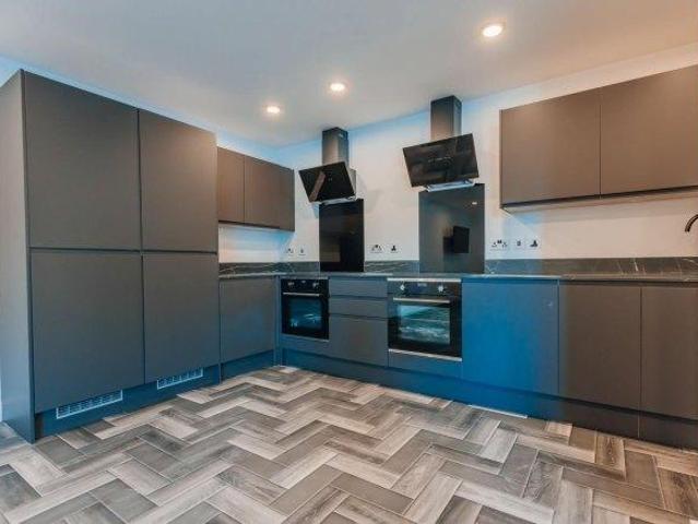 Graduation House 6 bed house share to rent £4,416 pcm £1,019 pw