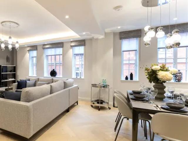 Graff, 11 Sloane Street, London, SW1X 7RJ, United Kingdom | 3 bed apartment for rent #167662983 | Rentberry
