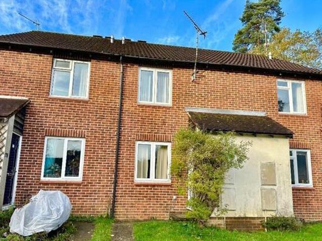 Grafton Close, Whitehill, 2 Bedroom Terraced