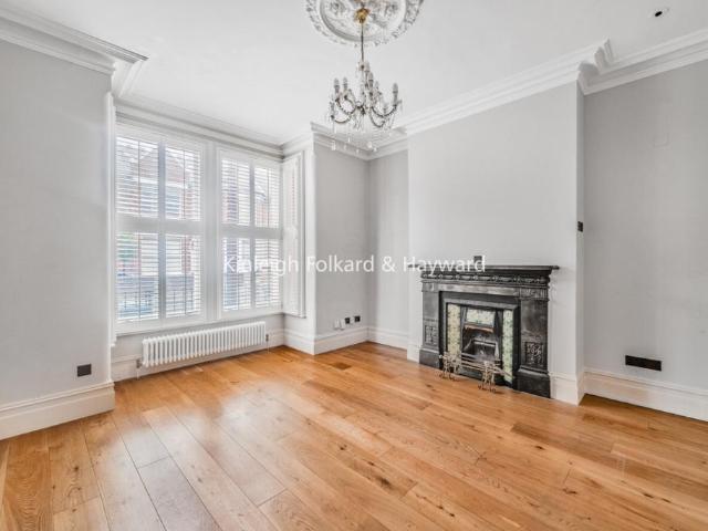 Grafton Road, Acton, London, W3 6 bed house to rent £5,500 pcm £1,269 pw