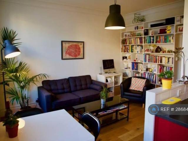 Grafton Road, London, NW5 2 bed flat to rent £2,350 pcm £542 pw