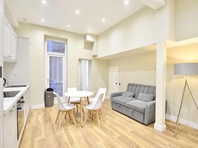 Grafton Road NW5, 2 bed flat to rent, £2,500 pcm | PrimeLocation