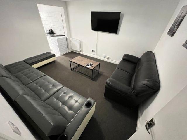 Grafton Street Room 4
