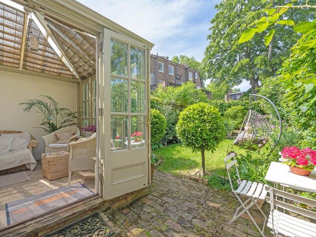Grafton Square, London SW4, 4 bed town house to rent, £9,247 pcm | PrimeLocation