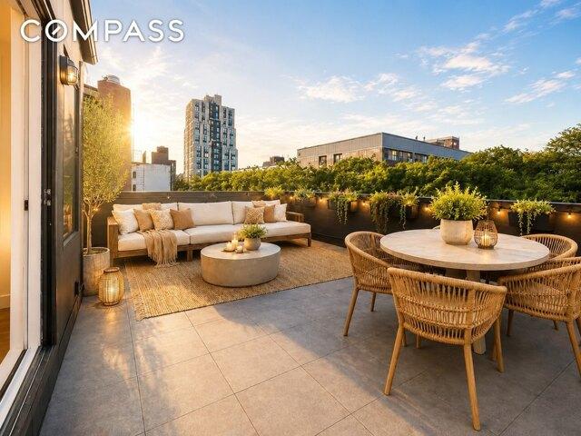 Graham Ave Unit Ph, Brooklyn, Condo For Sale