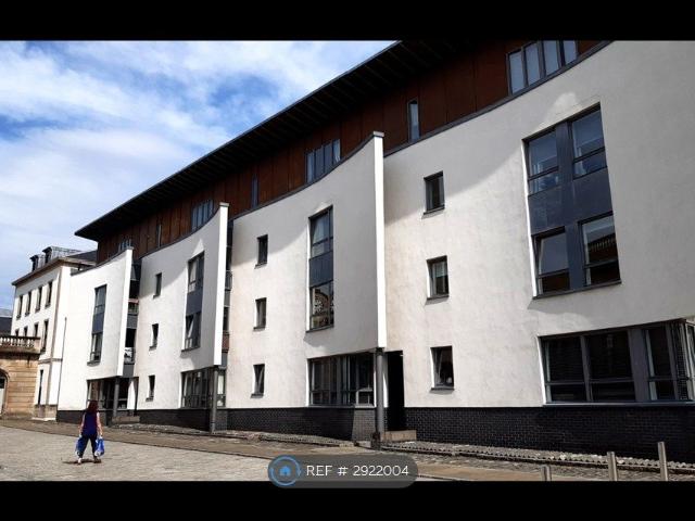 Graham Square, Glasgow G31, 2 bed flat to rent, £1,100 pcm | PrimeLocation