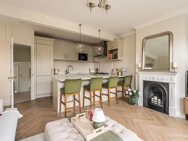 Graham Road, London, SW19 3SS, United Kingdom | 2 bed house for rent #165994645 | Rentberry