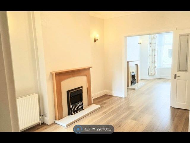 Graham Road, Rugby CV21, 3 bed terraced house to rent, £1,350 pcm | PrimeLocation