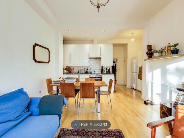 Graham Rd, London E8, 1 bed flat to rent, £2,000 pcm | PrimeLocation