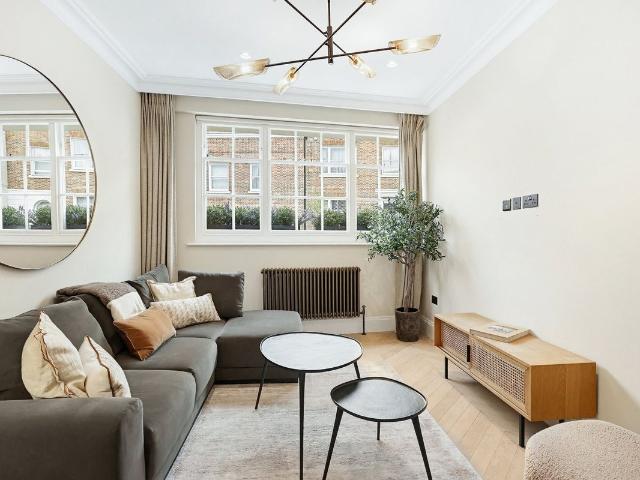 Graham Terrace, Knightsbridge SW1W, 3 bed terraced house to rent, £8,342 pcm | PrimeLocation